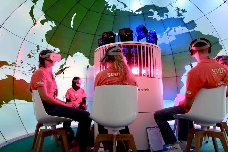 Interactive exhibits for exhibitions and showrooms - 8 tips